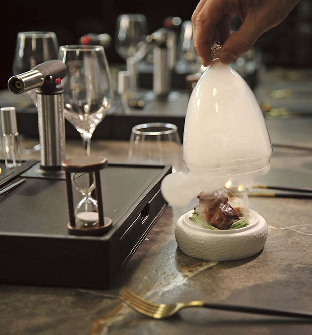 Truly all-inclusive dining and beverages - Scenic