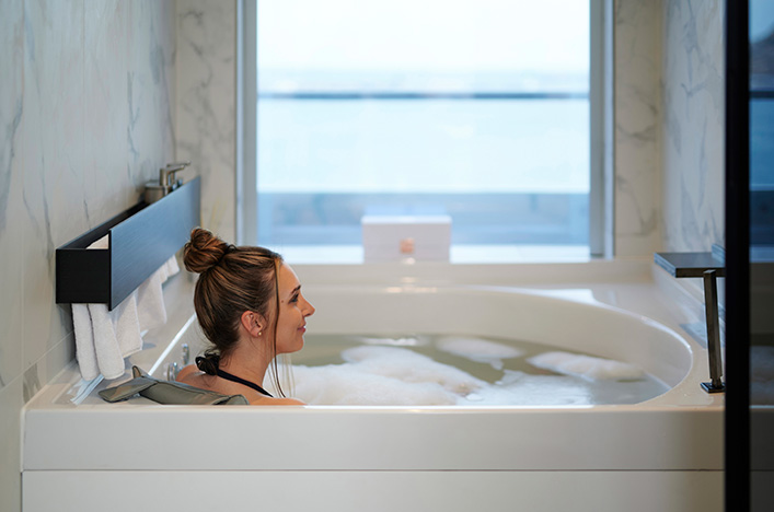 Ultra-Luxury Spa Suites | Scenic Eclipse Spa Rooms - Scenic