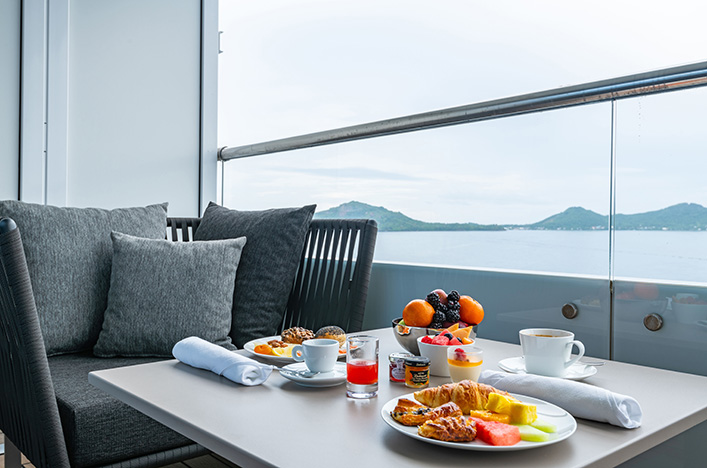 Ultra-Luxury Spa Suites | Scenic Eclipse Spa Rooms - Scenic